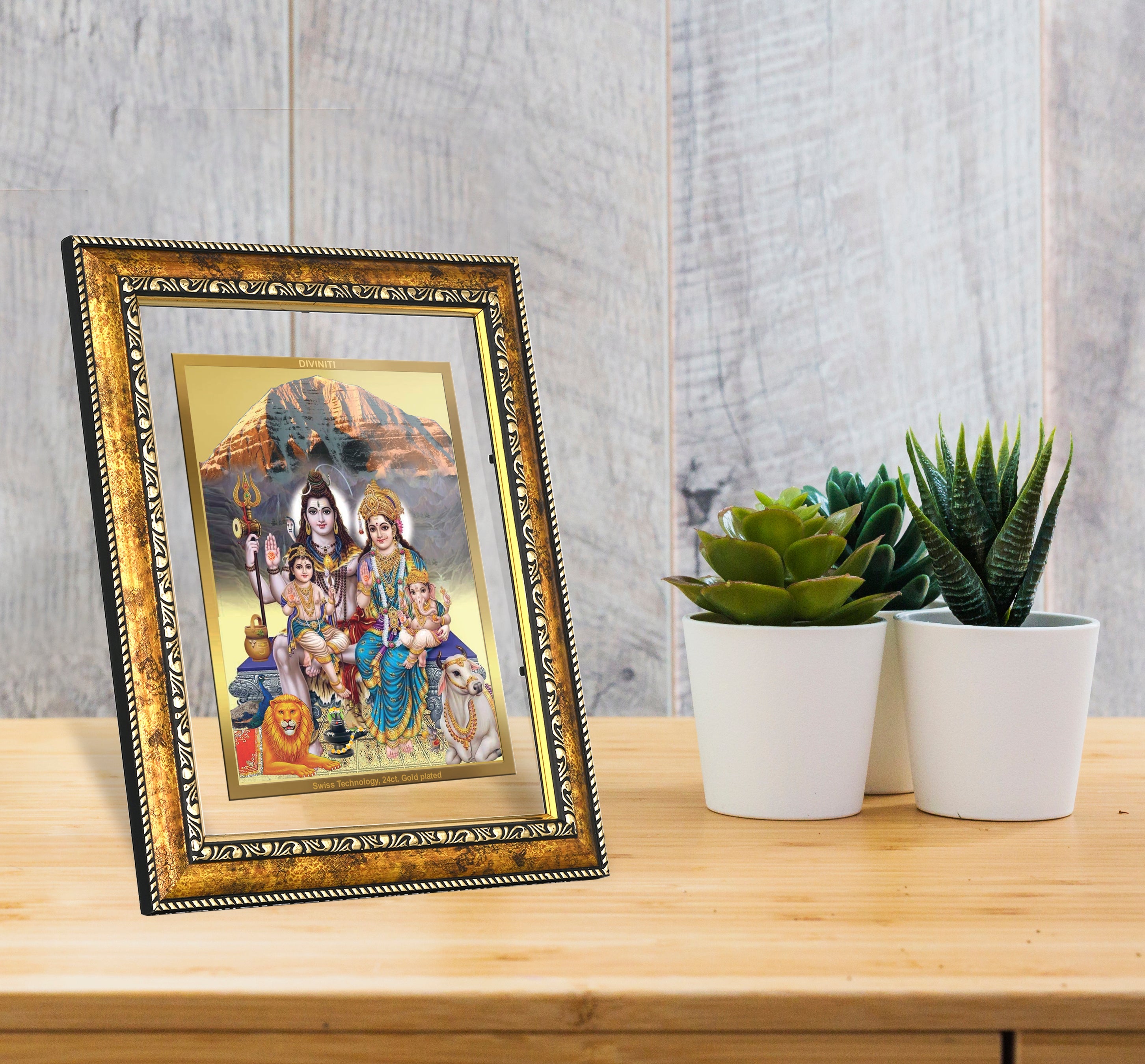 DIVINITI Shivji Parivar Gold Plated Wall Photo Frame, Table Decor| DG ...
