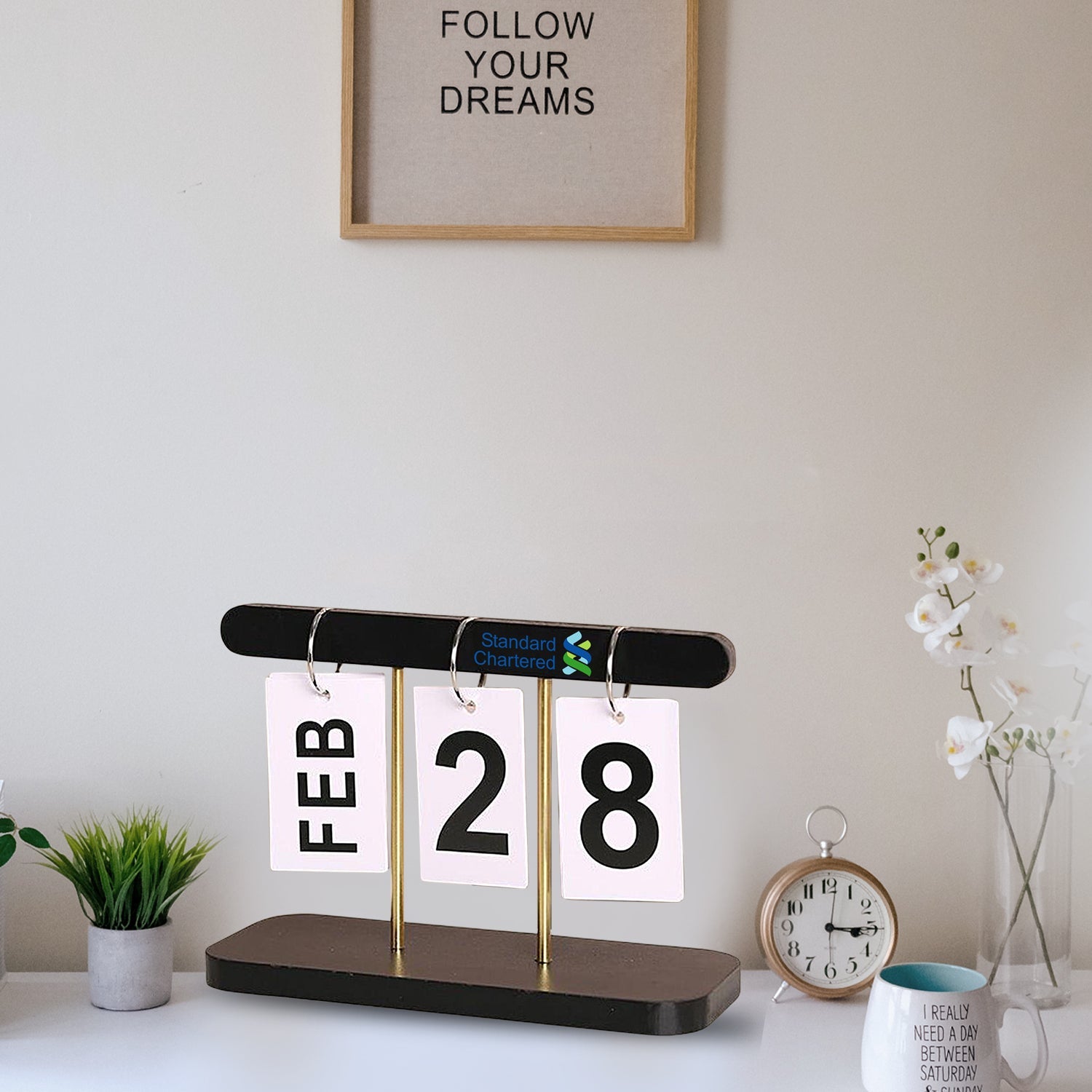 Customized Hanging Table Top Calendar For Corporate Gifting – PujaShoppe